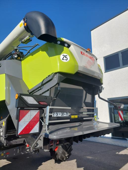 žitni kombajn CLAAS TRION 650