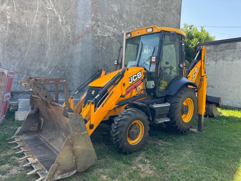 Bager Jcb 3cx 4x4 - cijena nije fiksna