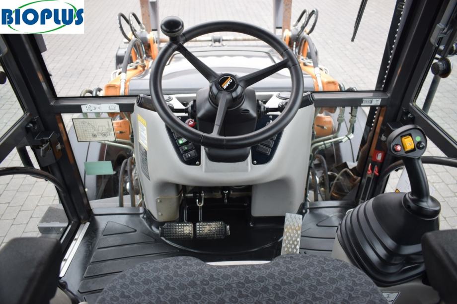 KOMBINIRKA CASE 590ST, 2019.