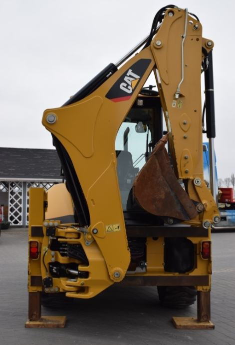 KOMBINIRKA CAT 428F2 2016.