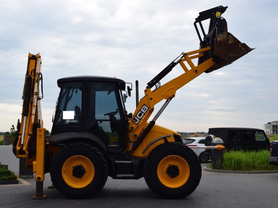 KOMBINIRKA JCB 4CX ECO 2015.