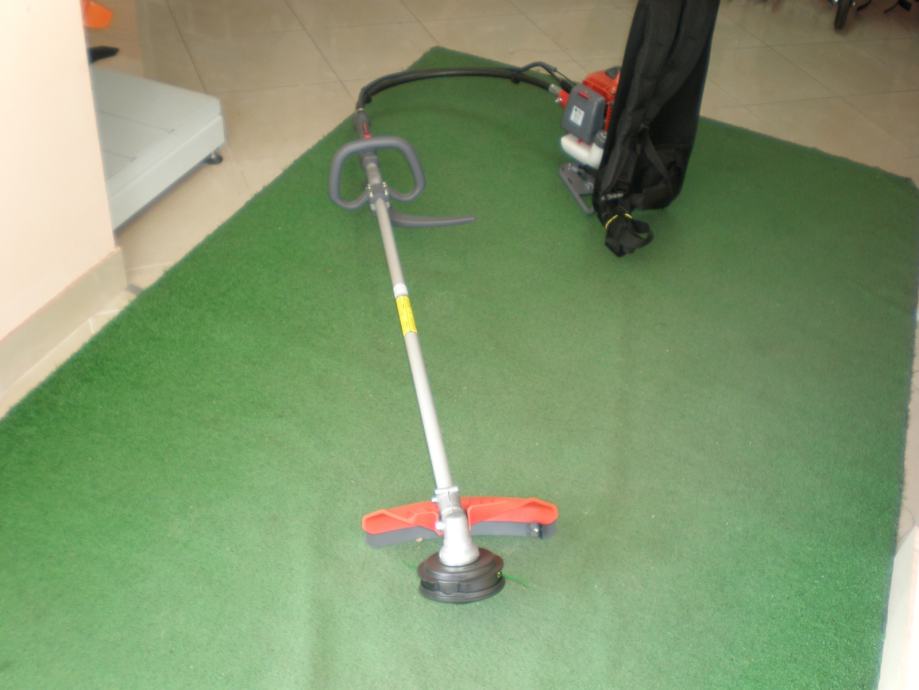 LEĐNI MOTORNI TRIMER EFCO STARK 42 BP