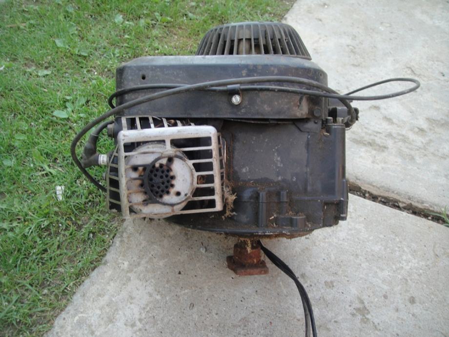Motor za kosilicu Briggs & Stratton, SUPER POVOLJNO