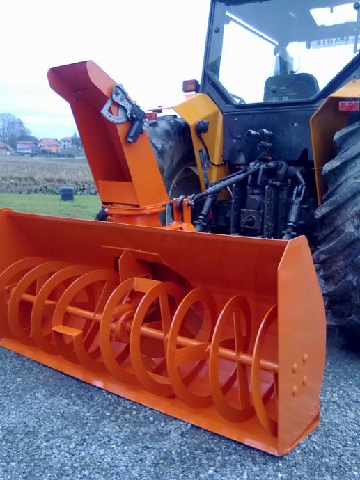 Snježna freza za traktor