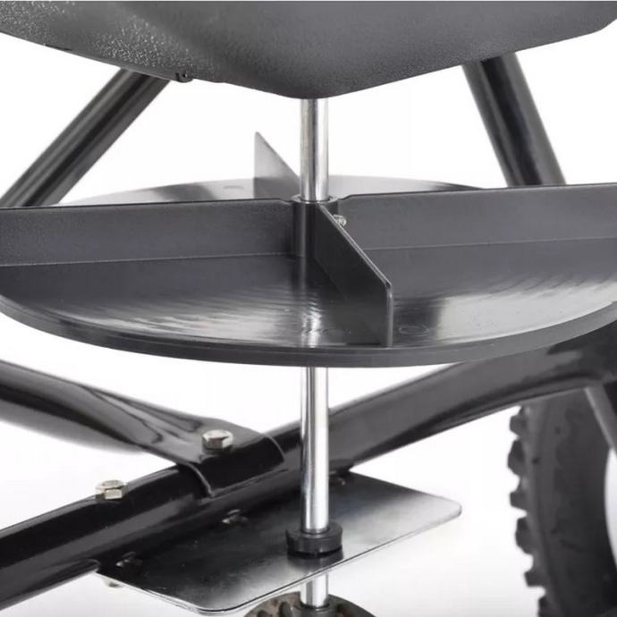 Hecht 260 vrtni rasipač za traktor, 60 L