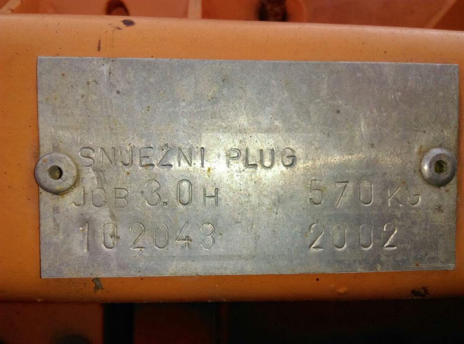 CASE 120 + kranski malčer Rasco + ralica za snijeg