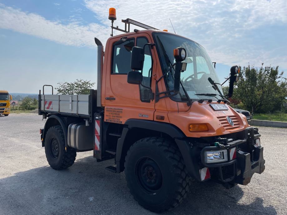MB Unimog U300