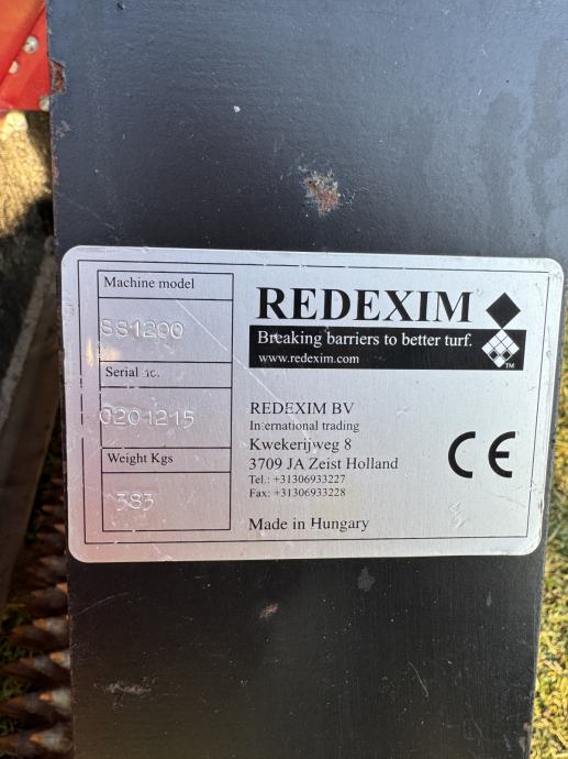 REDEXIM SPEED SEED,profesionalna sijačica za sportske terene, okucnice