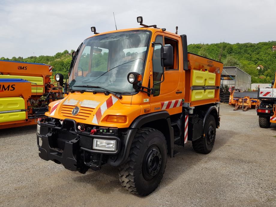 Unimog U400 2001