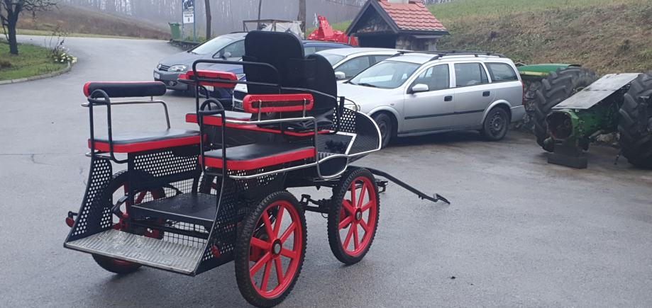 Trening fijaker kao nov