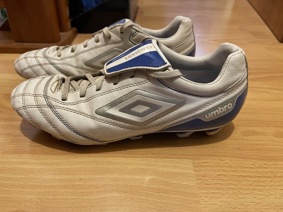 UMBRO kopače, br 44