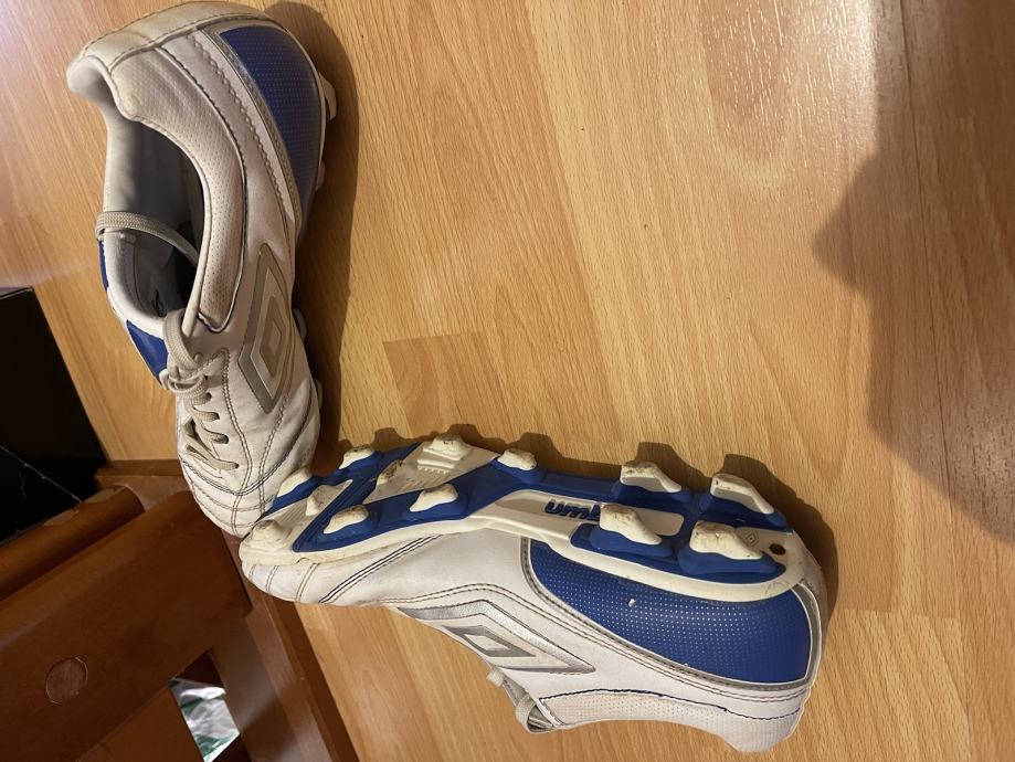 UMBRO kopače, br 44