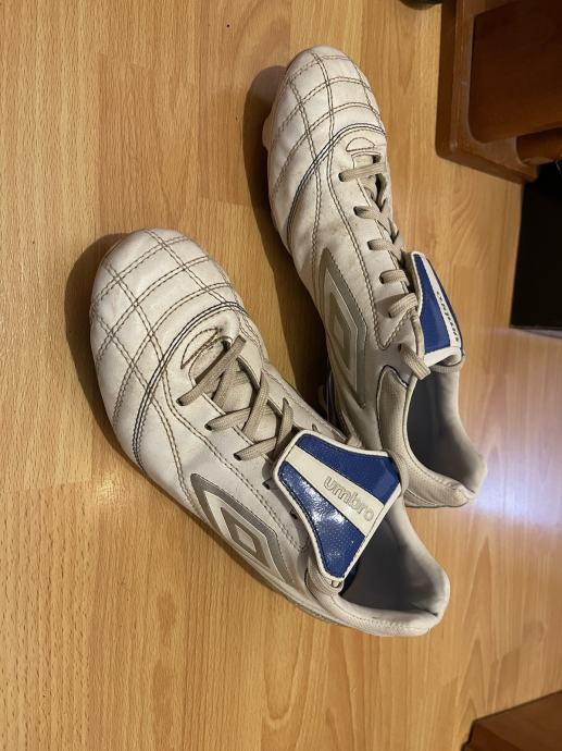 UMBRO kopače, br 44