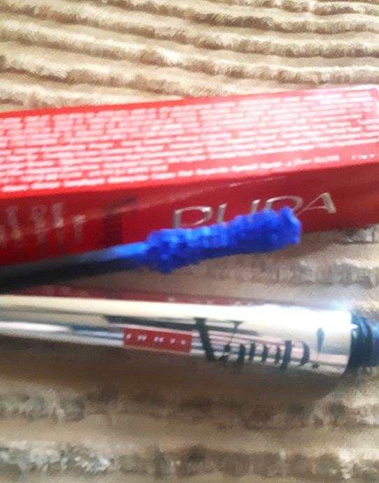 Pupa maskara plava boja