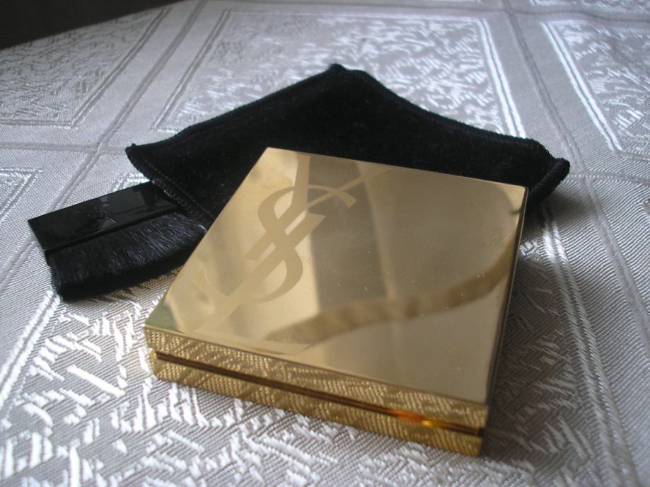 YVES SAINT LAURENT YSL puder & rumenilo