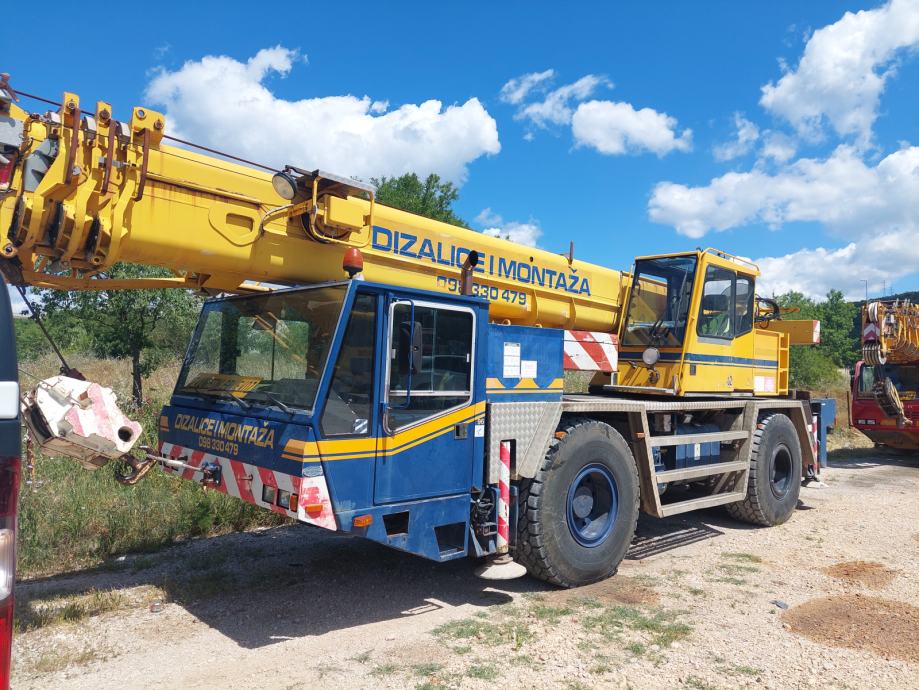 Dizalica Demag AC95