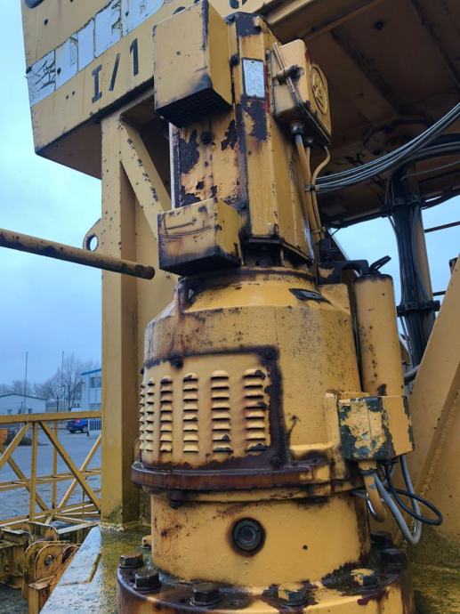 LIEBHERR 112 EC-H8 građevinska dizalica / kran / godina 1992