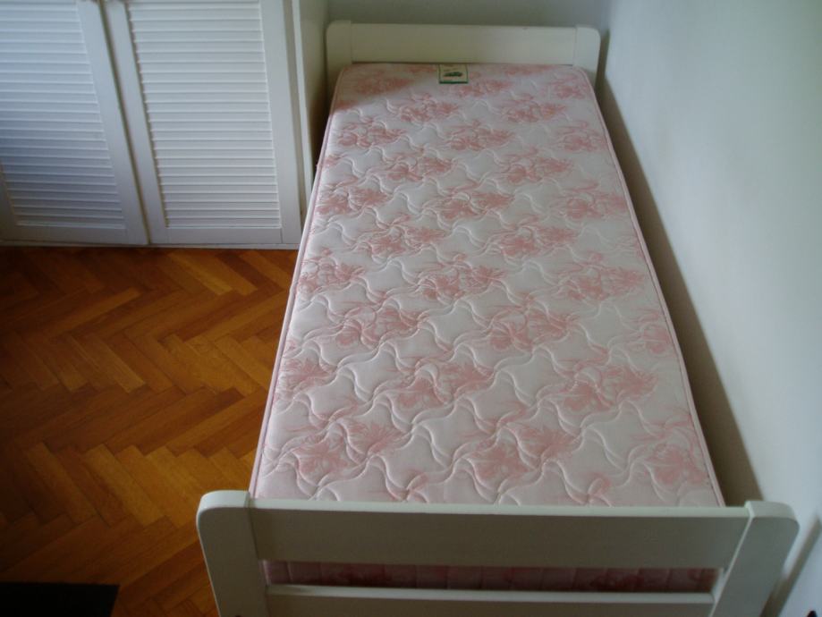 krevet ili dva kreveta 190 X 80