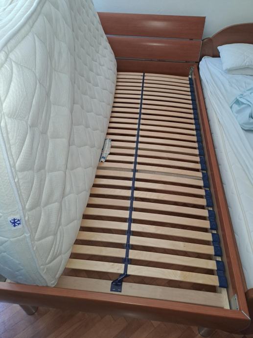 Kvalitetan krevet i Hespo madrac 90x200 Omiš