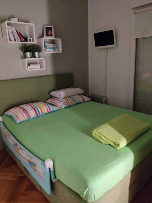 MEBLO krevet 160x200