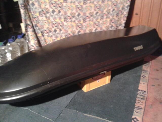 Prodajem krovni kofer THULE ATLAHTID