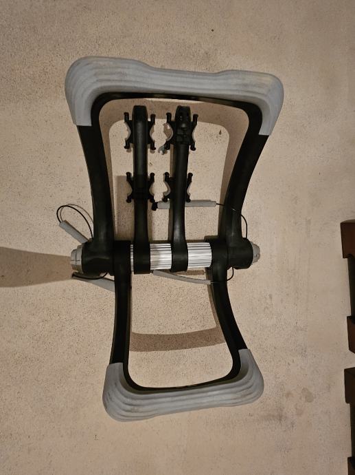 Thule RaceWay 991 nosač bicikla za stražnja vrata, za 2 bici