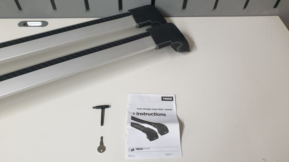 VW Amarok THULE Wingbar Edge 9593 krovni nosači