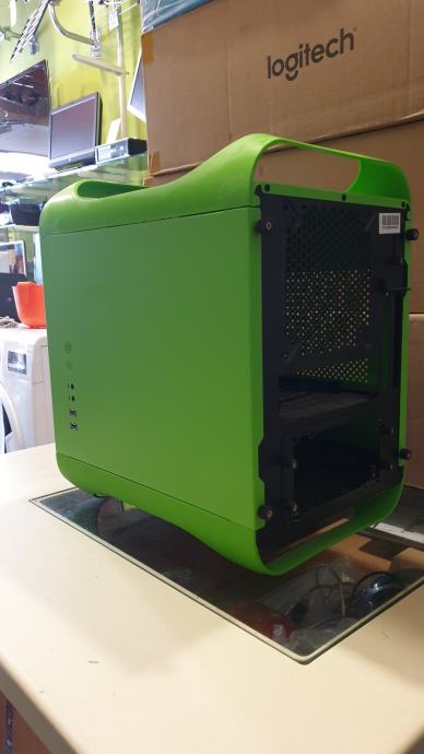 BitFenix Prodigy Cube Green