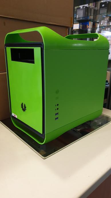 BitFenix Prodigy Cube Green