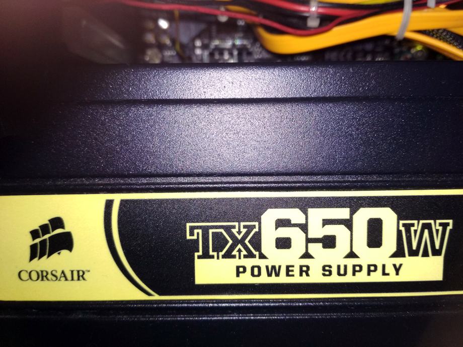 Corsair TX650 650w