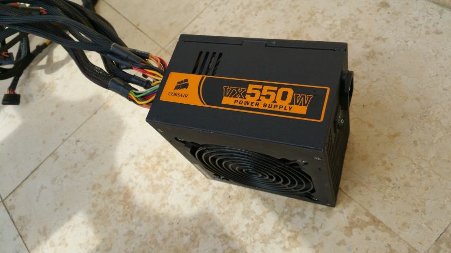 Corsair vx550