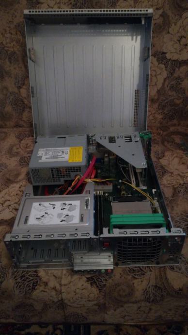 Desktop pc kućište sa napajanjem