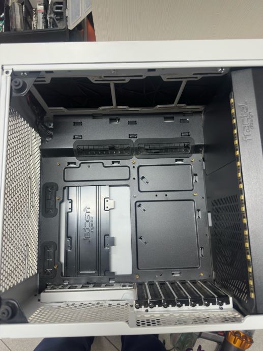 Fractal Design Meshify C White