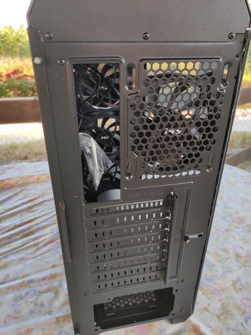 Kućište MS Armor V710