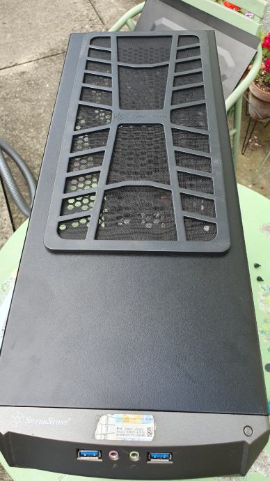 Kućište SilverStone RL01