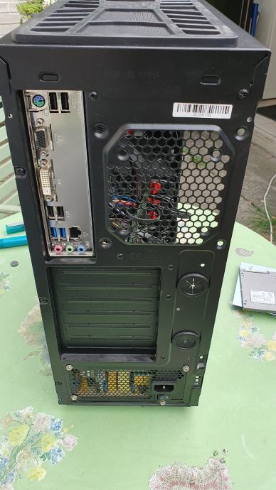 Kućište SilverStone RL01