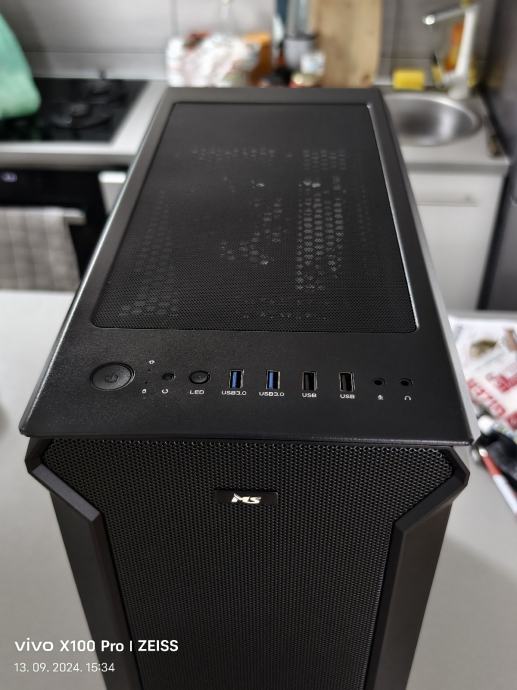 Ms Armor v710 medium Atx tower, Novo