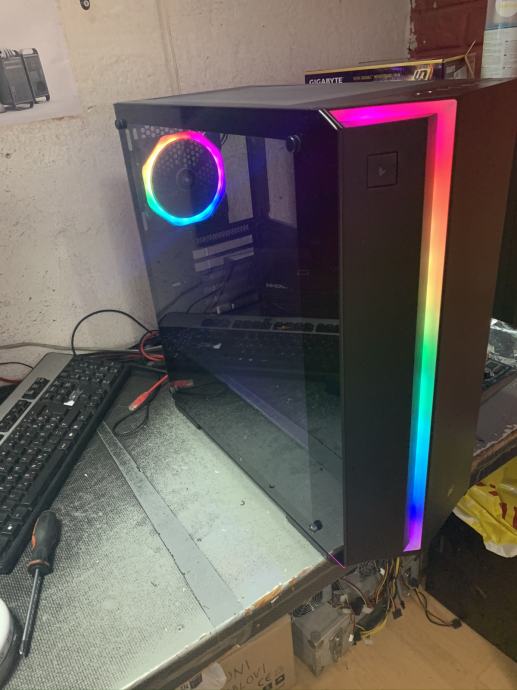 MS Metropolis RGB kučište