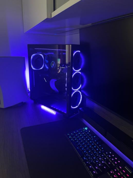 Prodajem NZXT H710 Elite