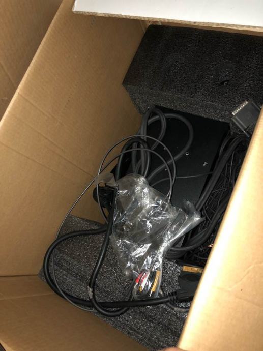 Kef kit 200 kucno kino 5+1