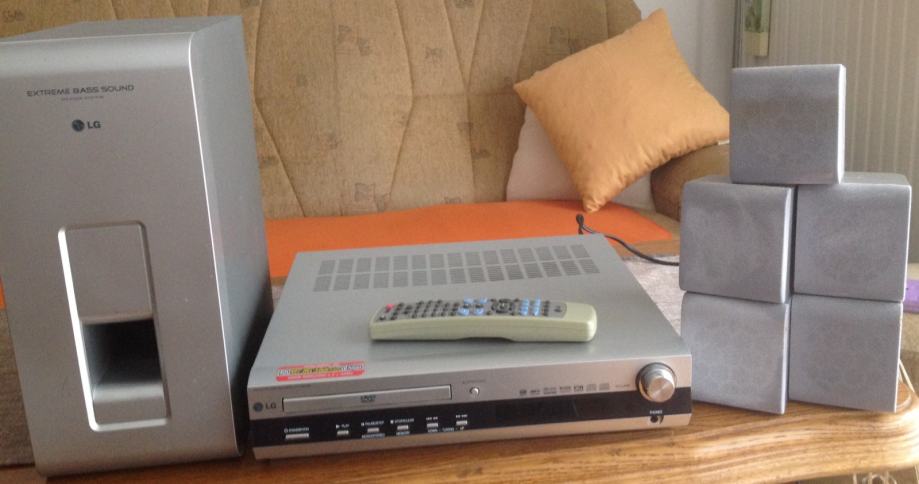 KUĆNO KINO LG model: LH-D6230