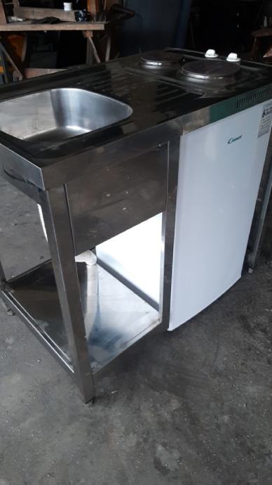 Mini inox kuhinja sudoper štednjak i hladnjak