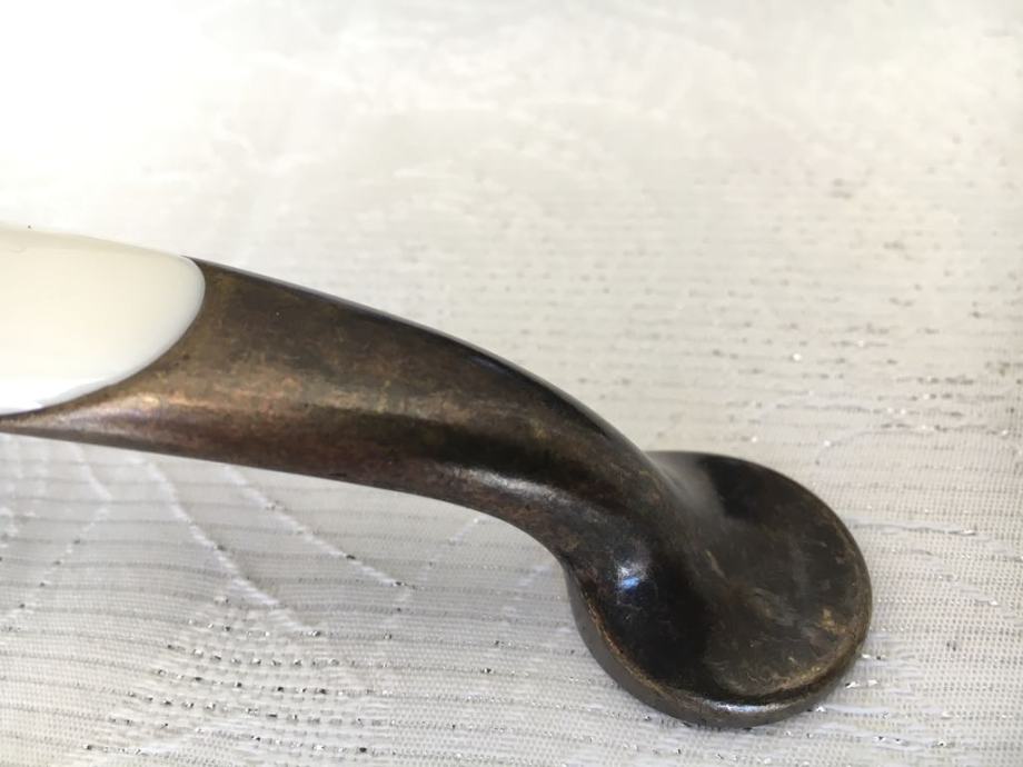 NOVE kuhinjske ručke (zapakirane)