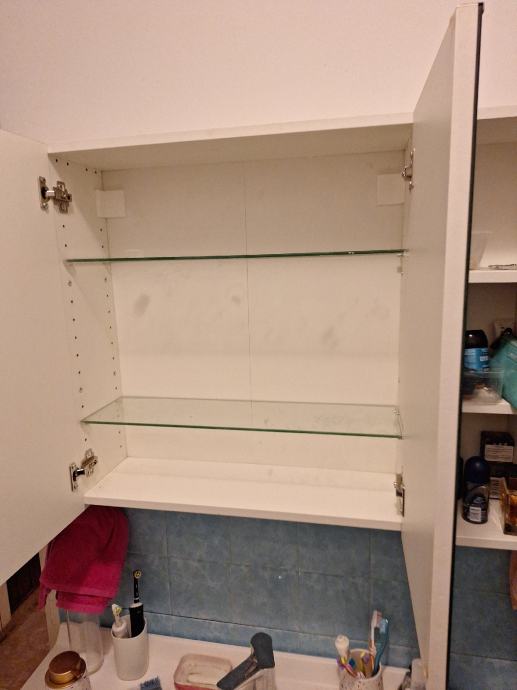 ikea lillangen kupaonski ormarić