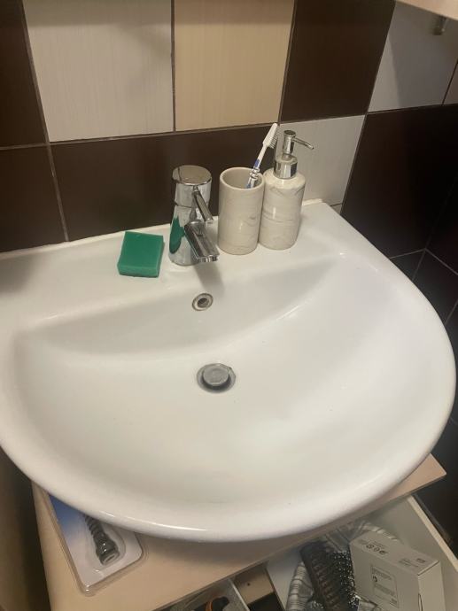 Kupaonski ormari - elementi