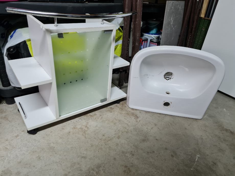 Kupaonski ormaric i lavabo poklanjam