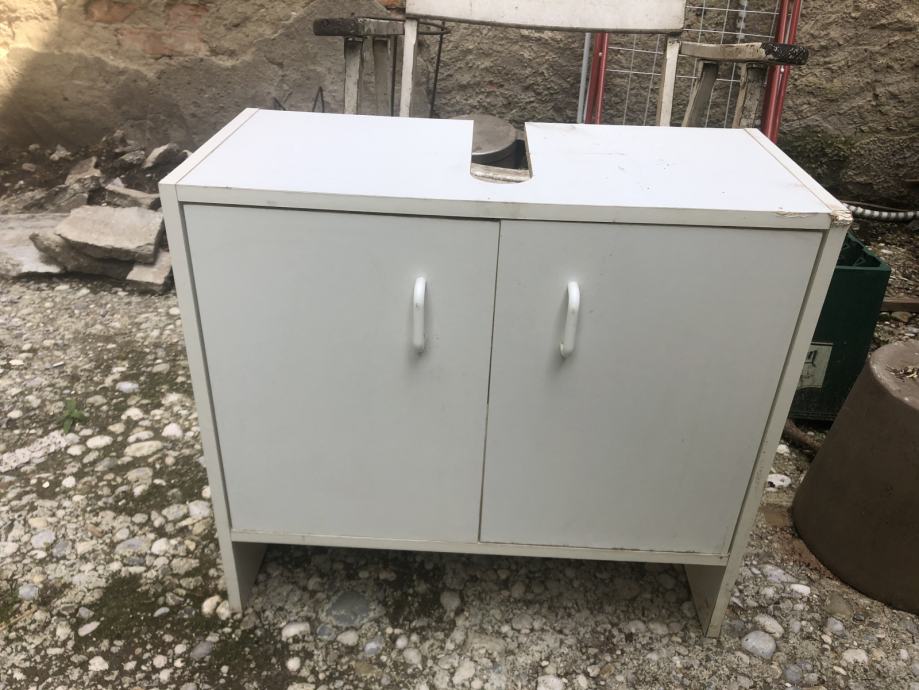 Poklanjam ormaric za ispod lavaboa