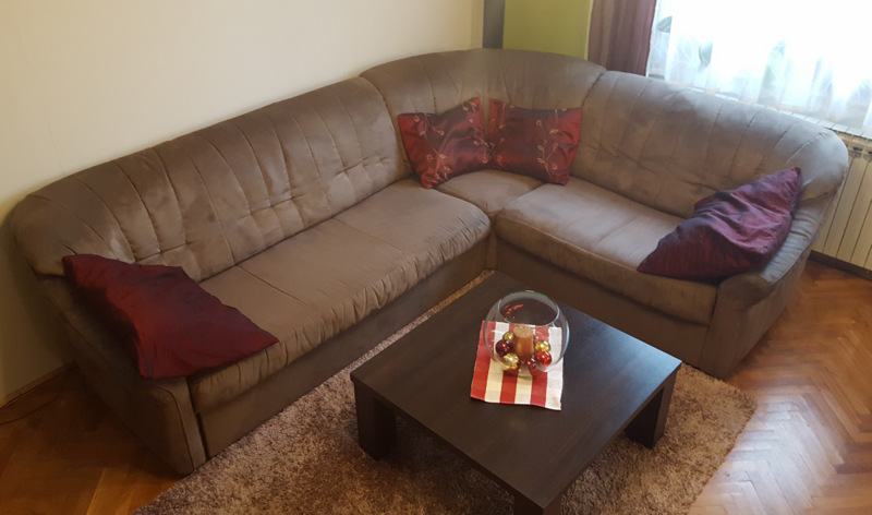 Kutna garnitura za dnevni boravak