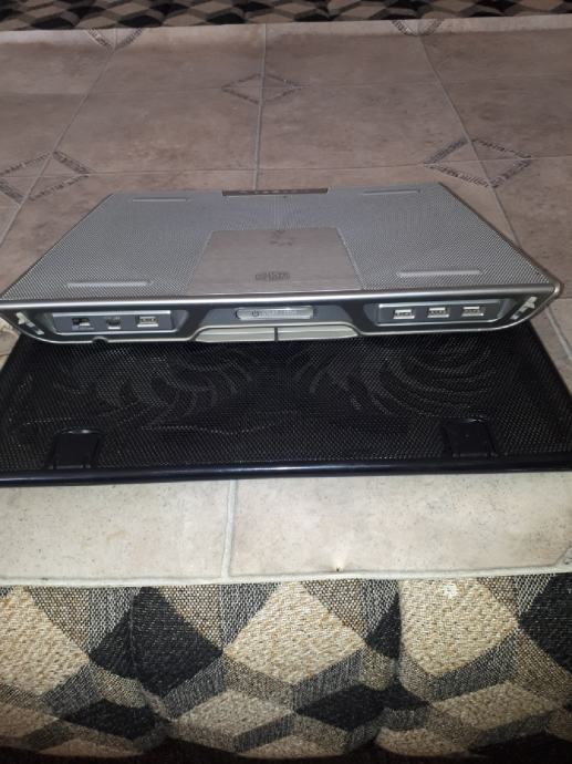 PRODAJEM VENTILATOR ZA LAPTOP