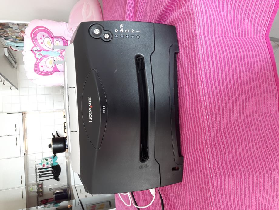 Crno bijeli profesionalni laserski pisac Lexmark e232